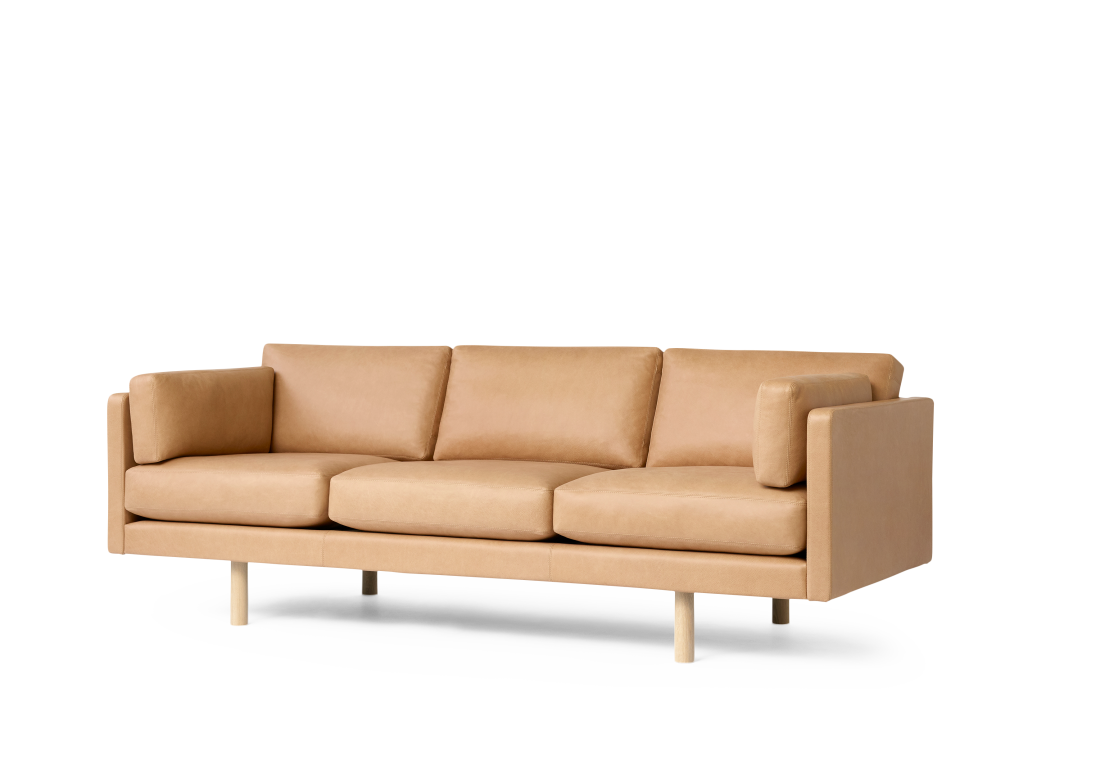 EJ220 Sofa 3-Kissen – Holz by Fredericia – Anliker Home