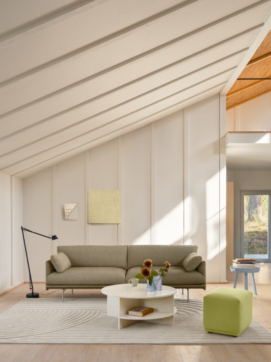 Dedicate Stehleuchte by Muuto – Anliker Home